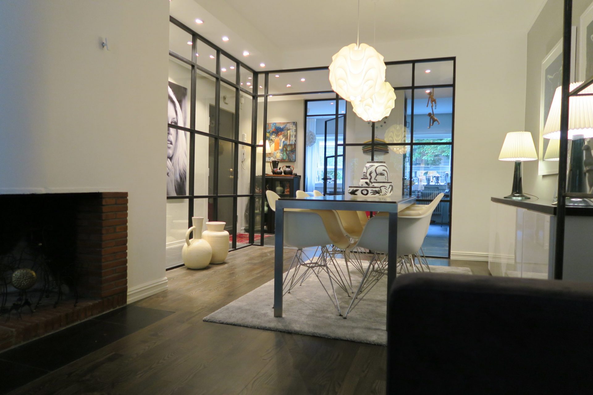 MULTIPLEX PARTITION WITH DOORS