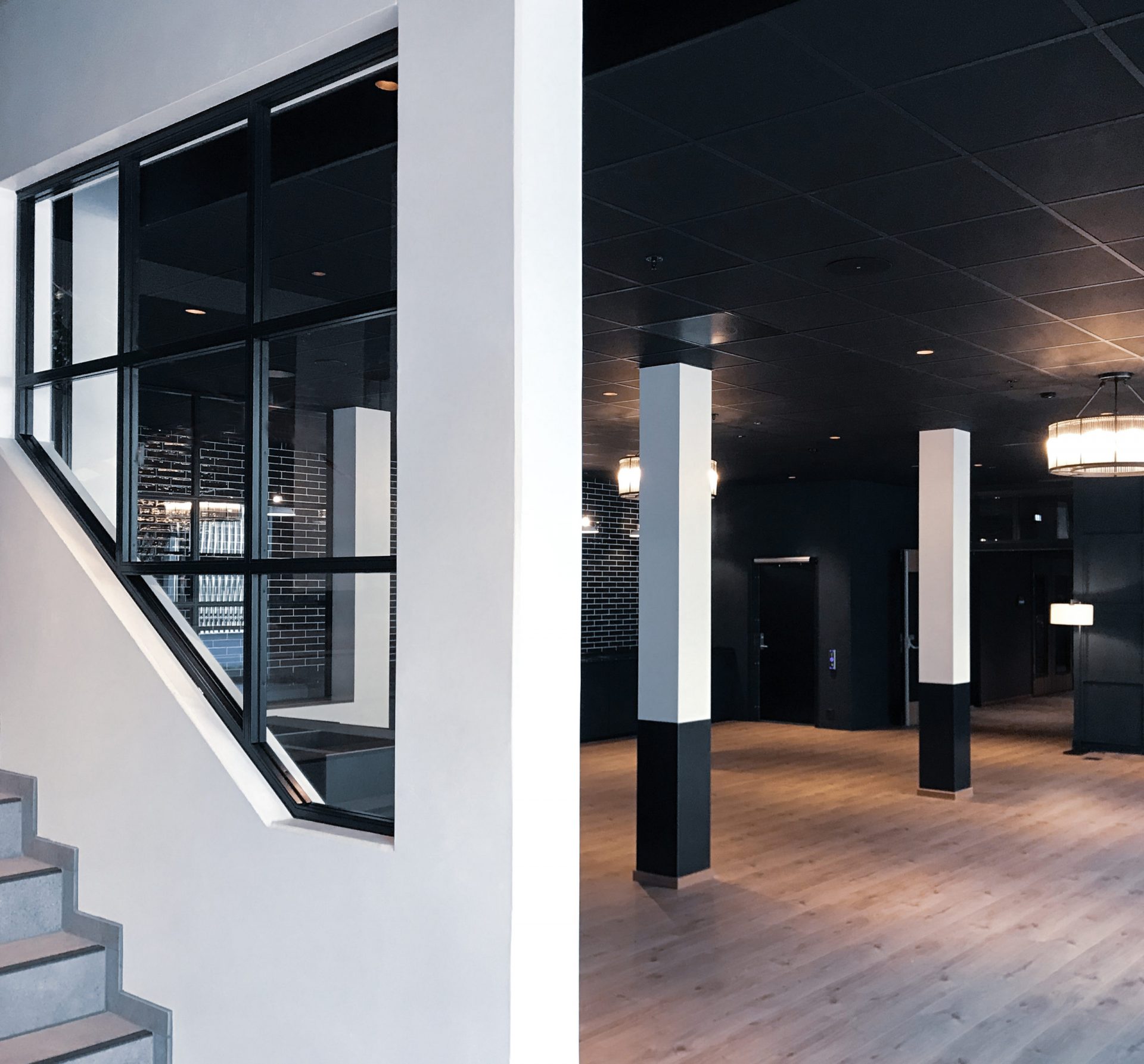 INTRO PANEL AND COLOUMN COVERS